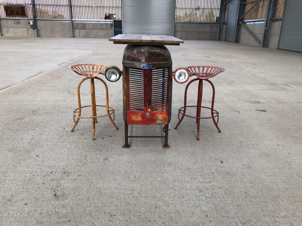 Tractor Table - Furniture4Events